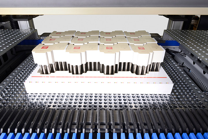 マスターブランカーCBL 株式会社レザック